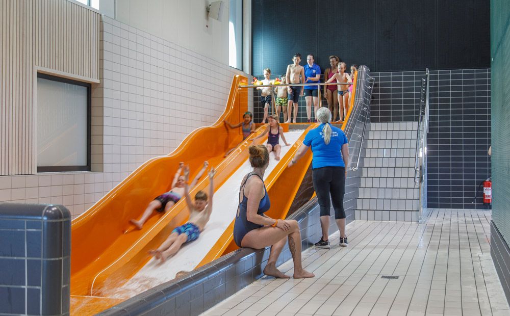 Täby simhall – Medley