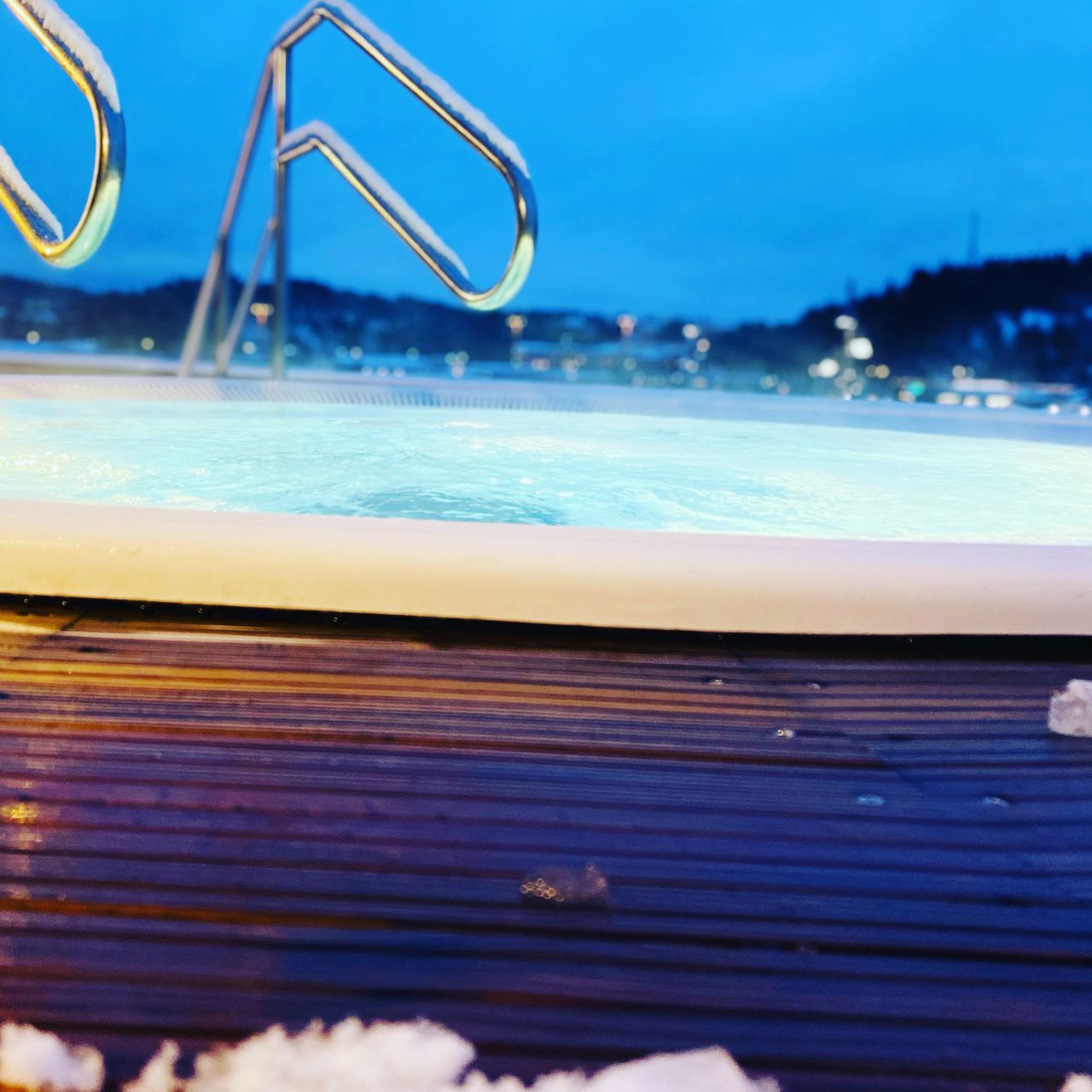 Upplev relaxen i Kungsbacka badhus – Medley